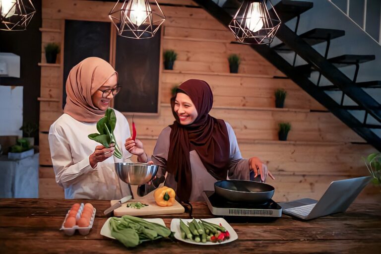 Collective Kitchen – AIWCC