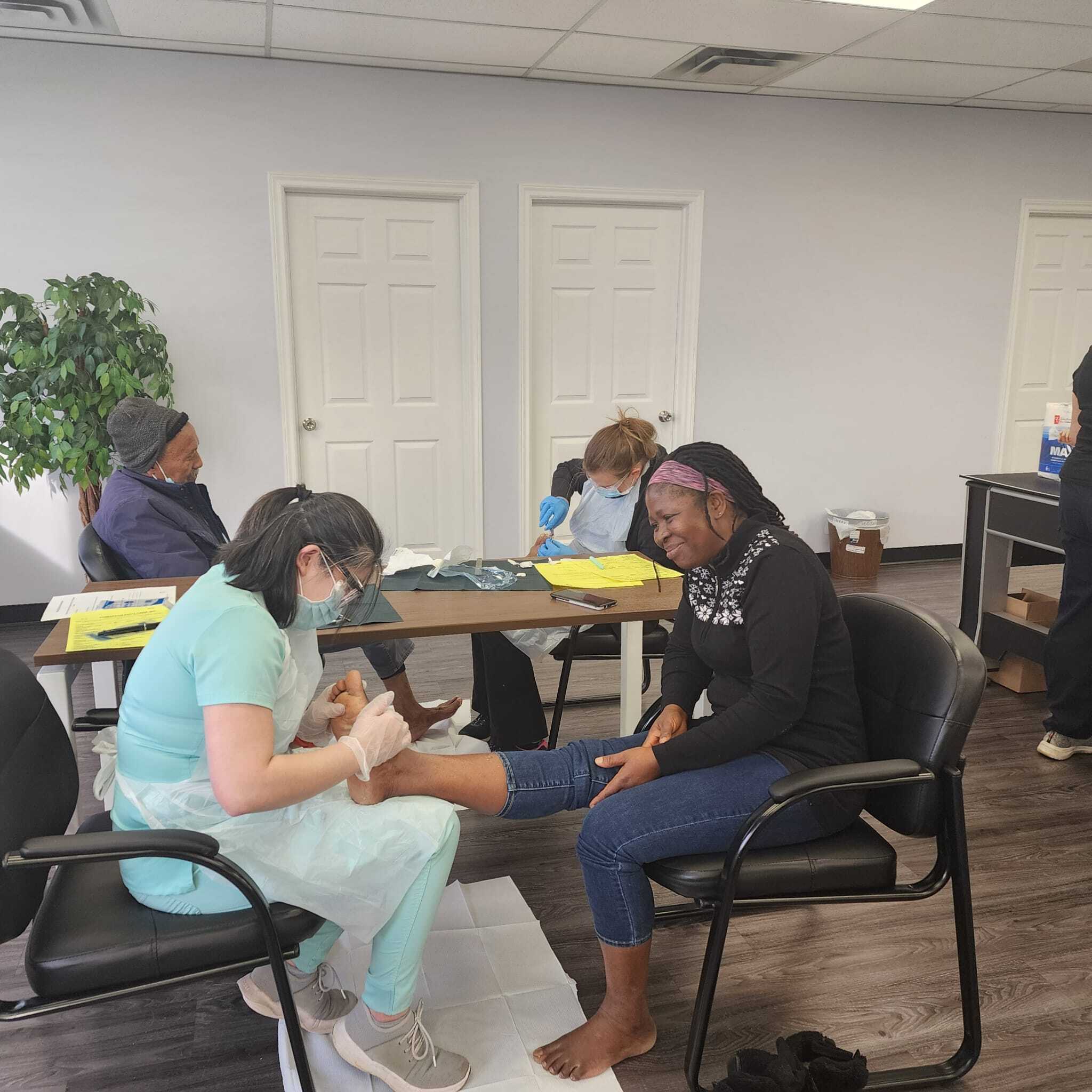 Alberta Health Nurses provide foot-care services to our Seniors! – AIWCC
